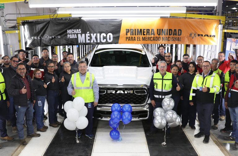 Formaliza Stellantis Producción de Jeep Cherokee en Toluca | HORSEPOWER ...